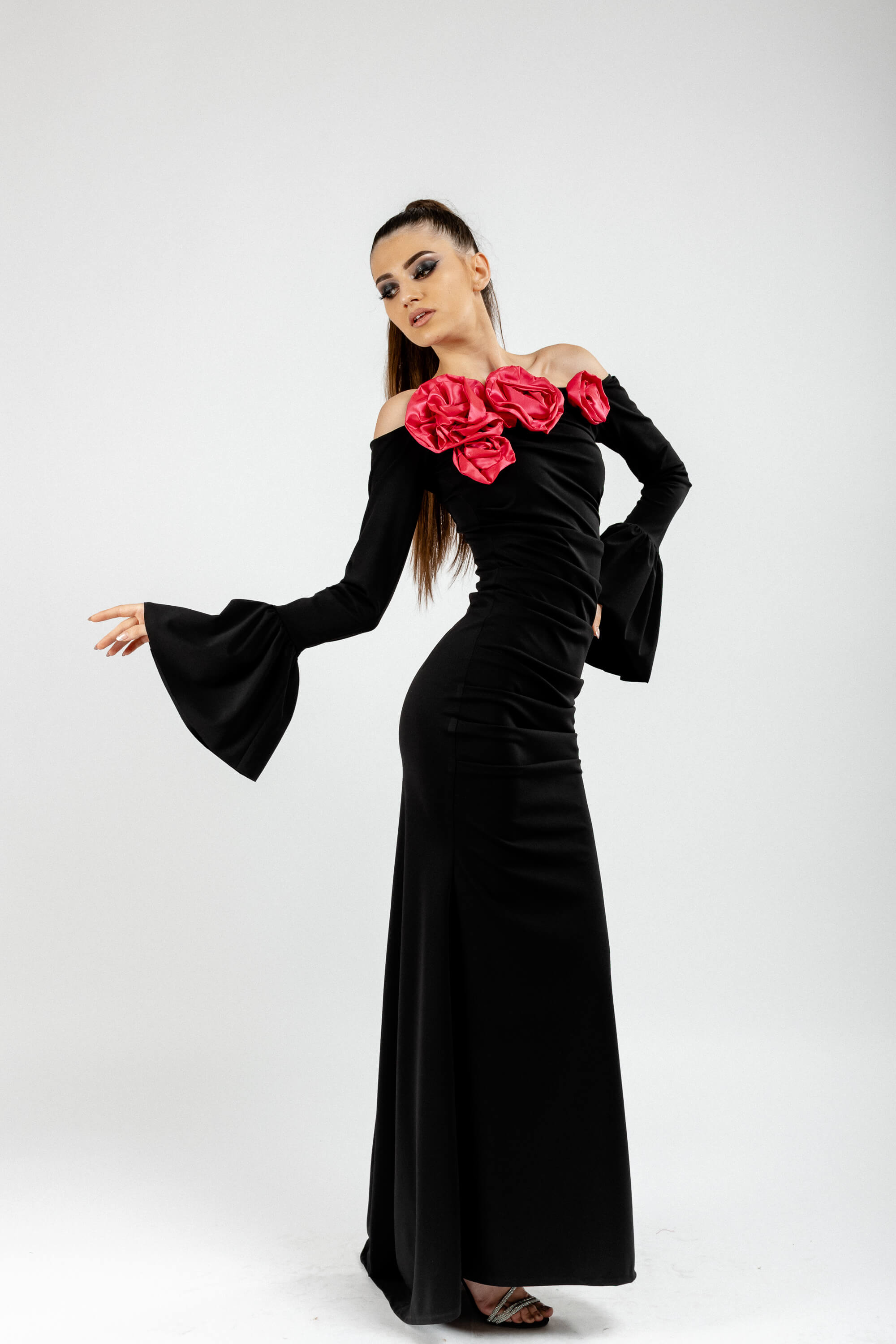 Rochie lunga cu flori 3D din matase – Mirabel